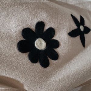 Aaeda | Sweaters | Nwt Aaeda Sweater Cardigan Beige With Black White ...